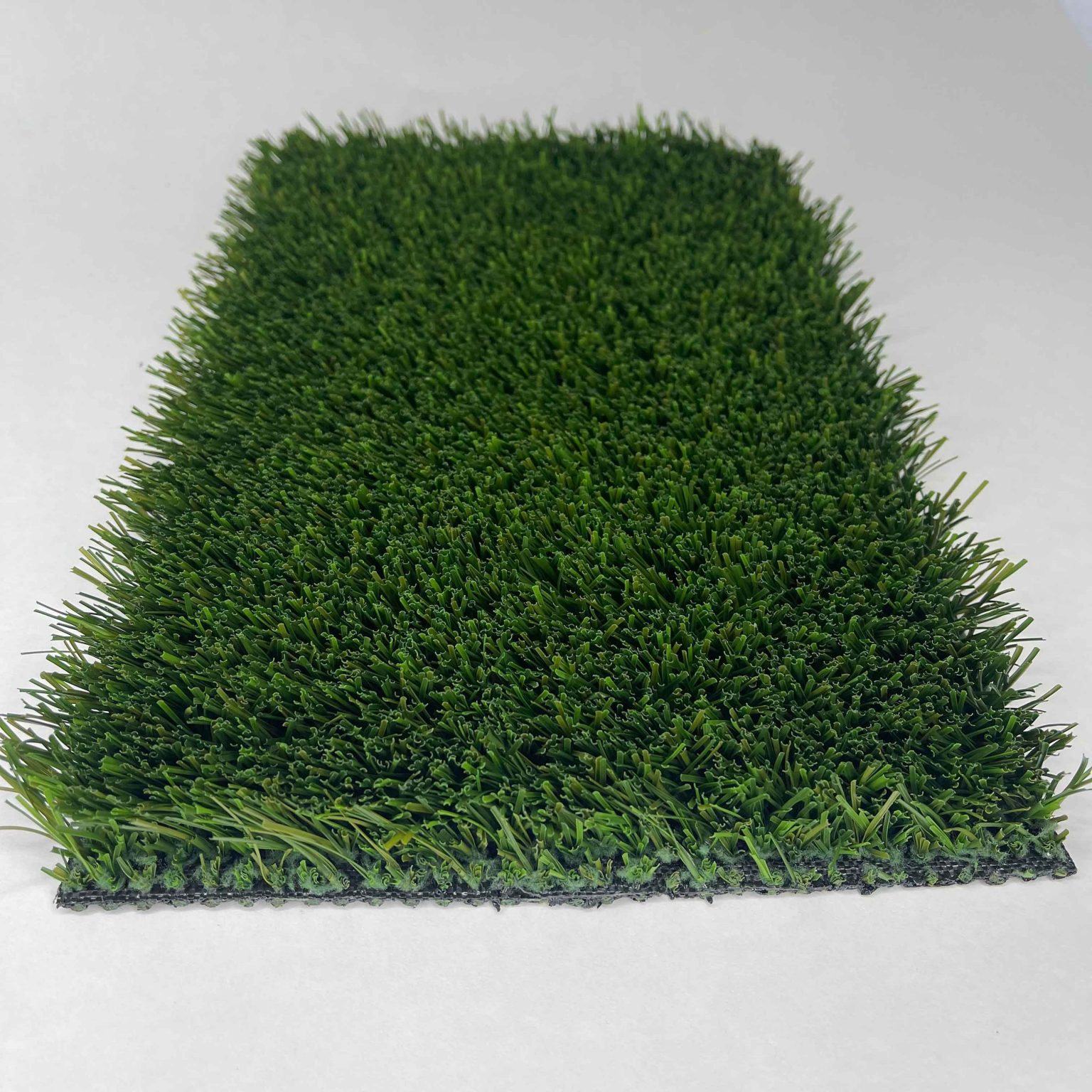 Green Vista 12’x7′ | Forest Green Artificial Grass