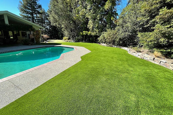 The Benefits of Artificial Grass for Pool Areas - Forest Green ...